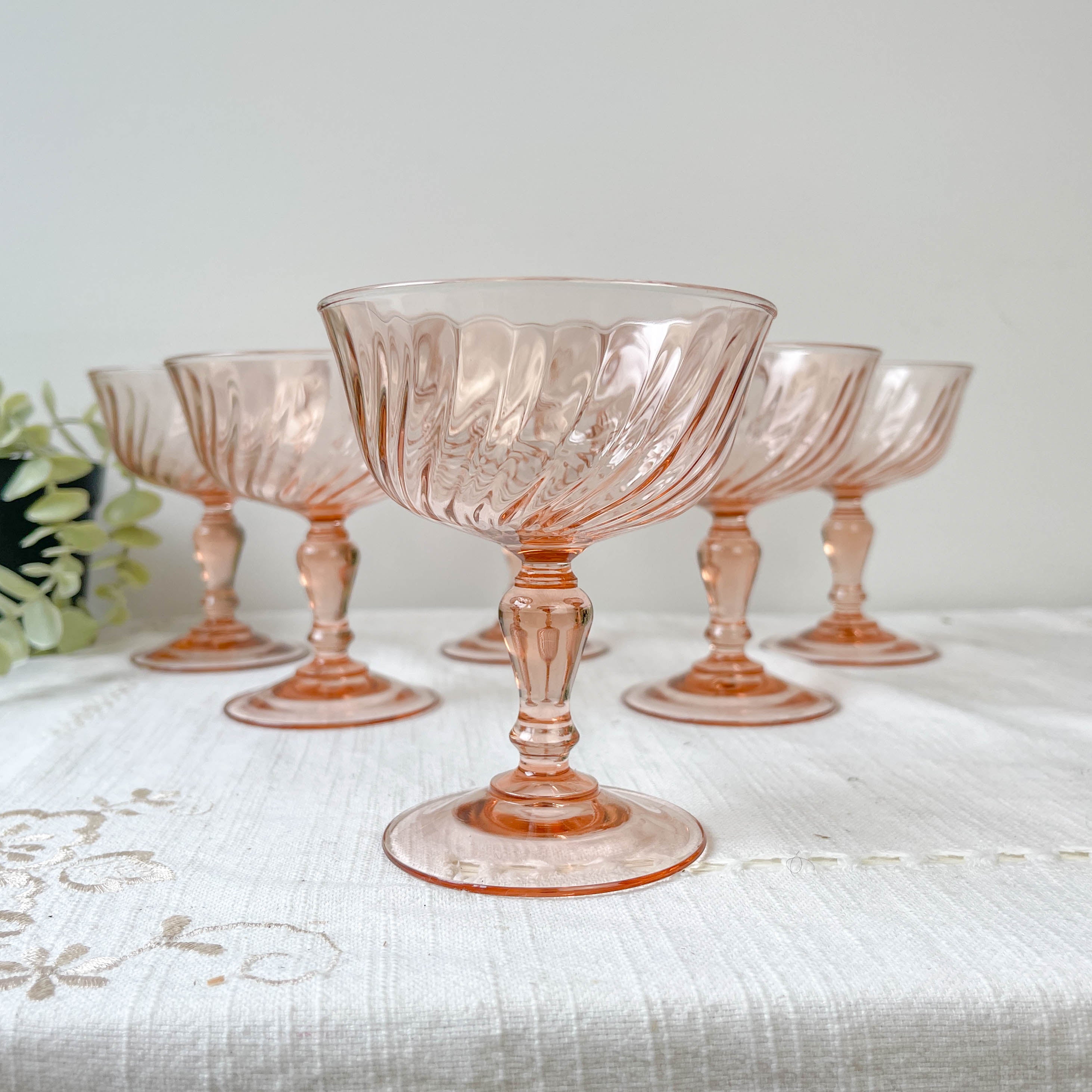 6 Coupes Vintage Verre Rose “ROSALINE” Arcoroc Luminarc – Verre Dépres ...